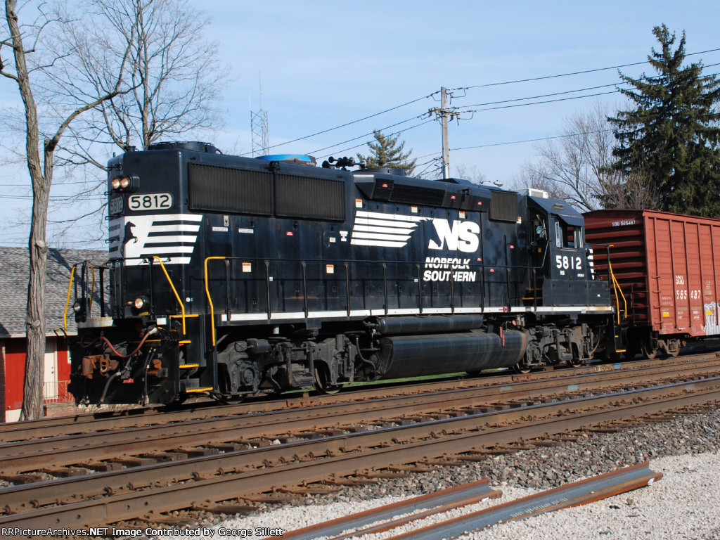 A roster shot of this beautiful locomotive.